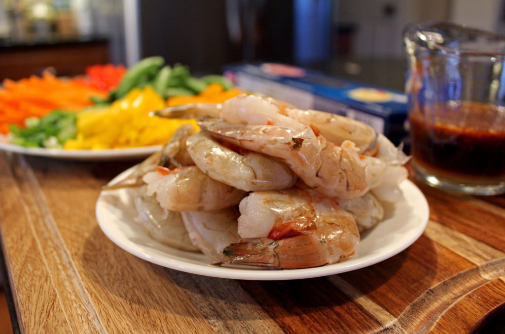 Quick and Easy Shrimp Lo Mein Recipe - The Mountain Kitchen